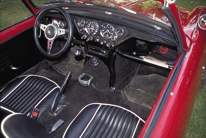 Spitfire/GT6 Interior Photo Pages